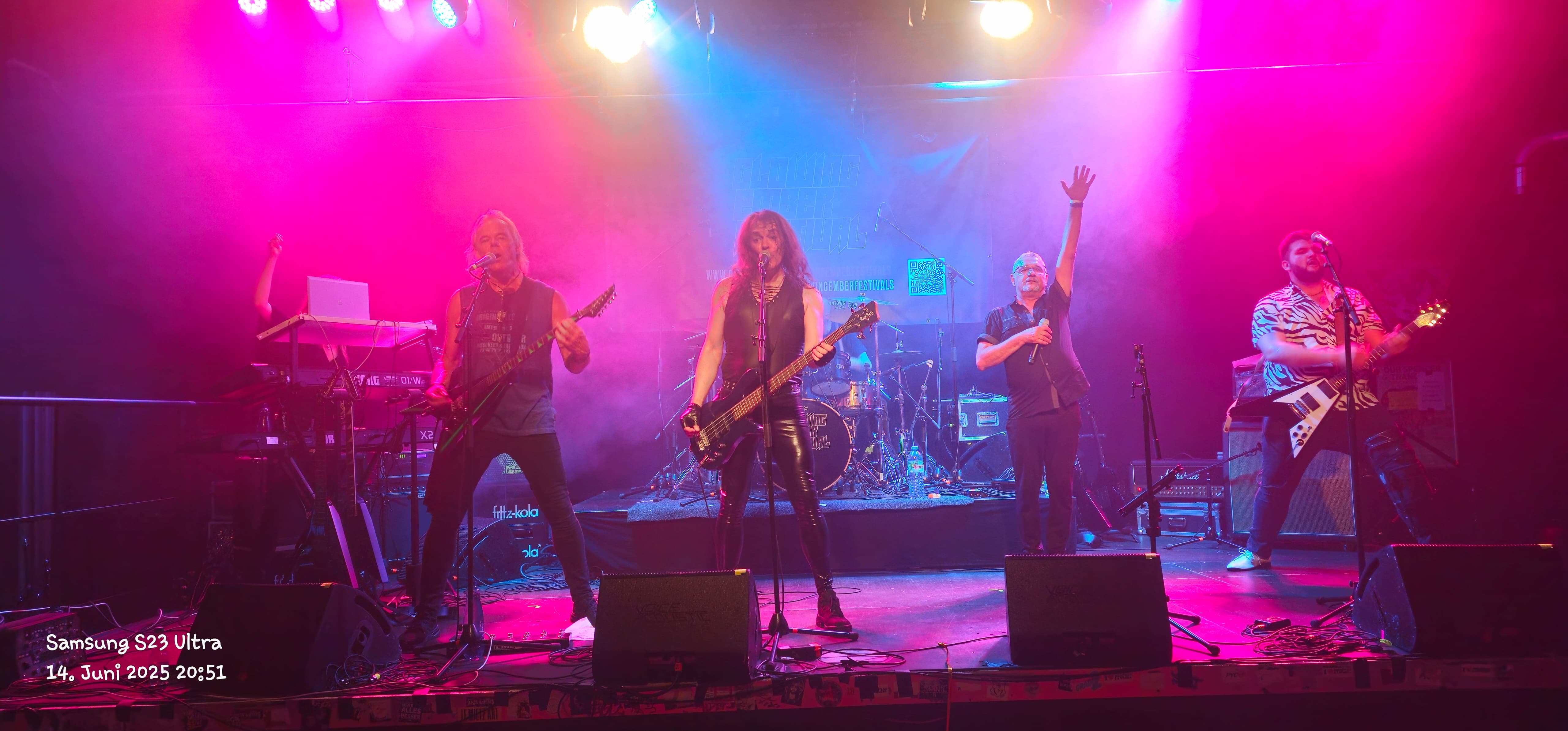 Steel Dawn live – Foto 1